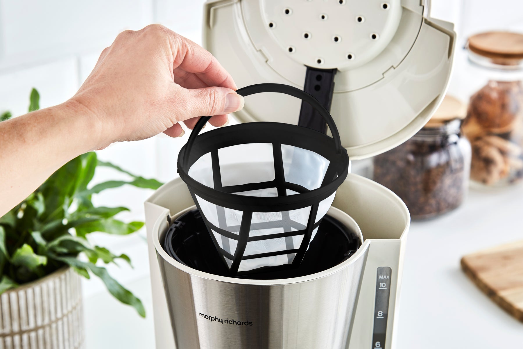 Morphy Richards Equip Filter Coffee Machine - Cream