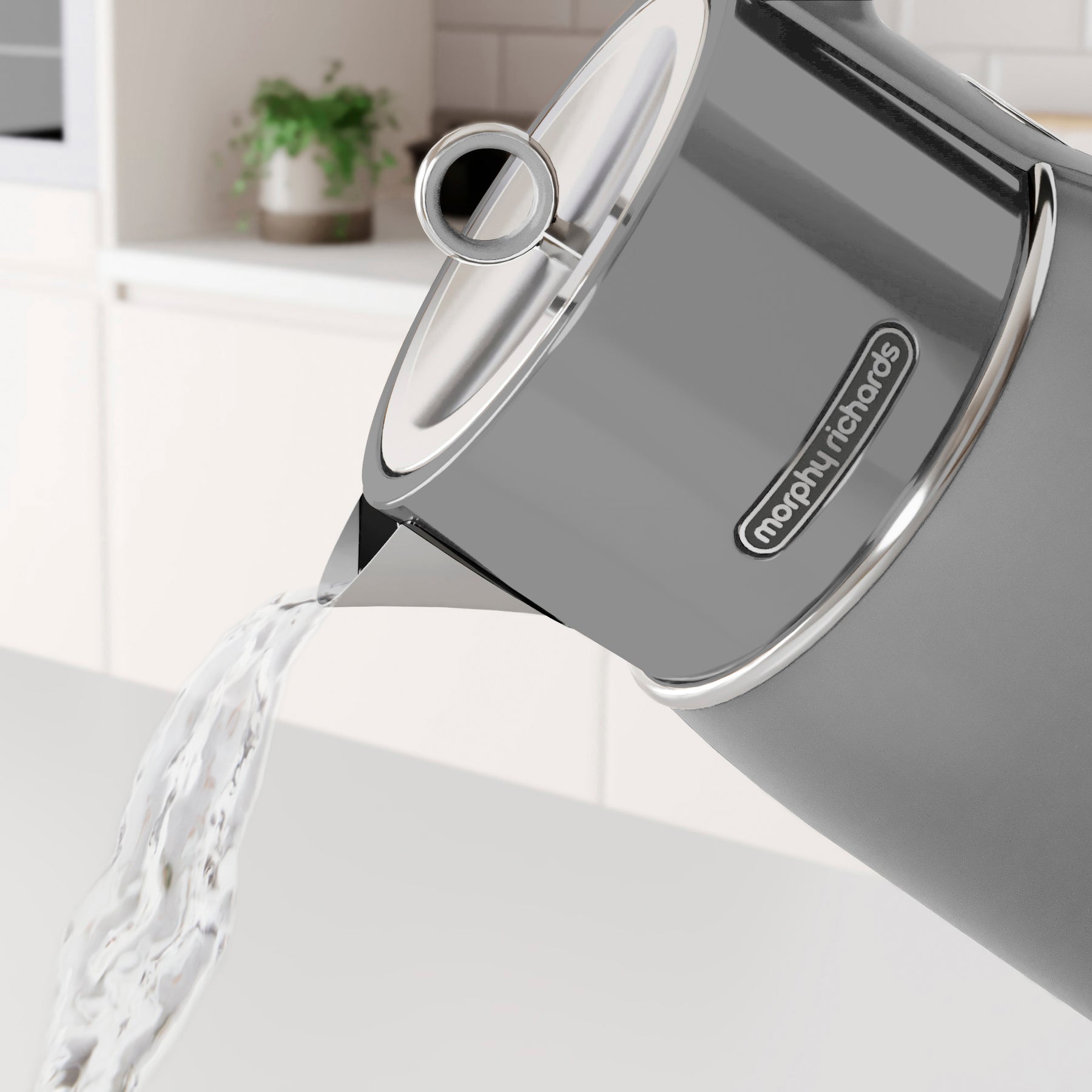 Signature Kettle Grey – Morphy Richards-UK