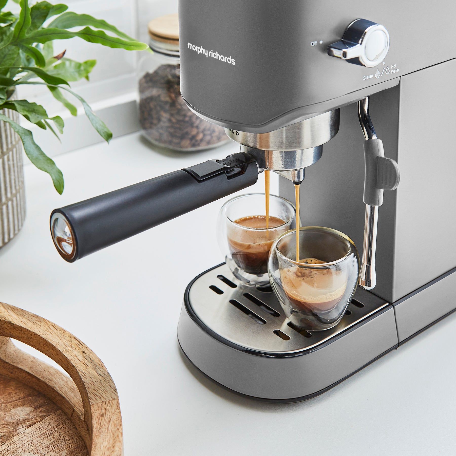 Morphy Richards Traditional Compact Pump Espresso Machine - Grey ...